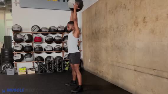 Medicine Ball Overhead Squat Egzersiz Rehberi - Quads Antrenmanı ...