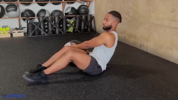 MuscleWiki - Medicine Ball Russian Twist - Obliques